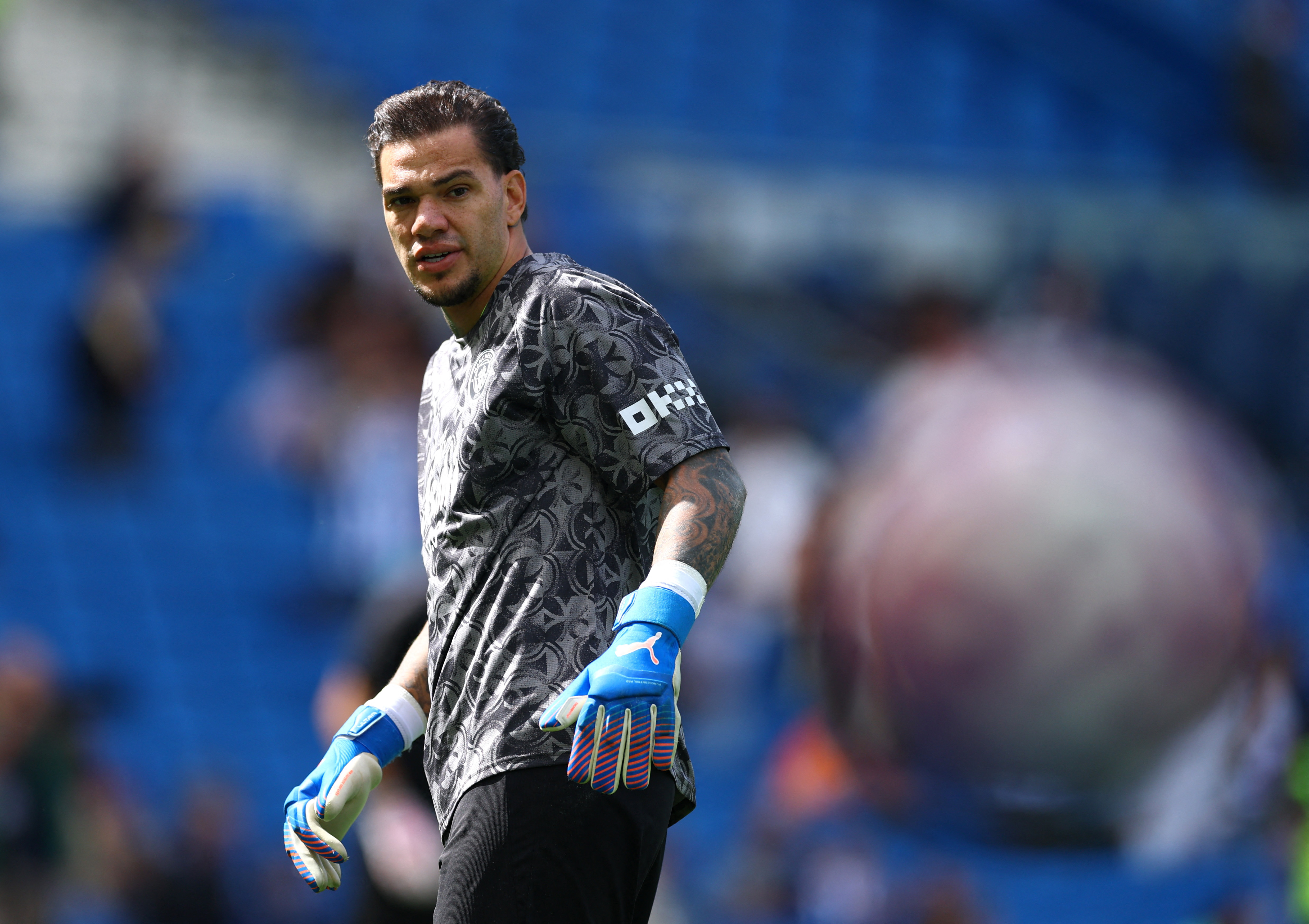 Após oito anos, goleiro Ederson troca Manchester City por Fenerbahçe ...